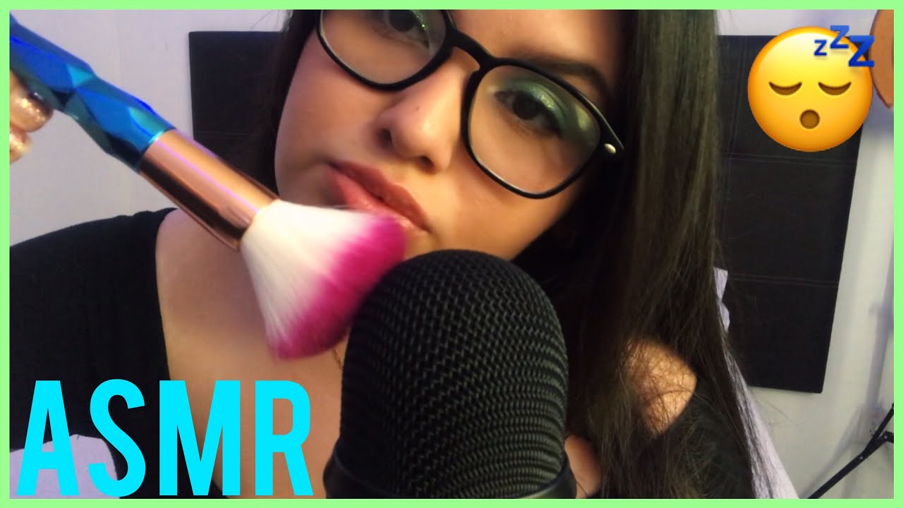 Mic Brushing + INAUDIBLE ASMR EN ESPAÑOL - YouTube