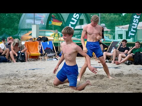 U17 M. Abilon (EST) vs T. Väärtnõu (EST) 60kg. Beach youth boys wrestling Estonia.