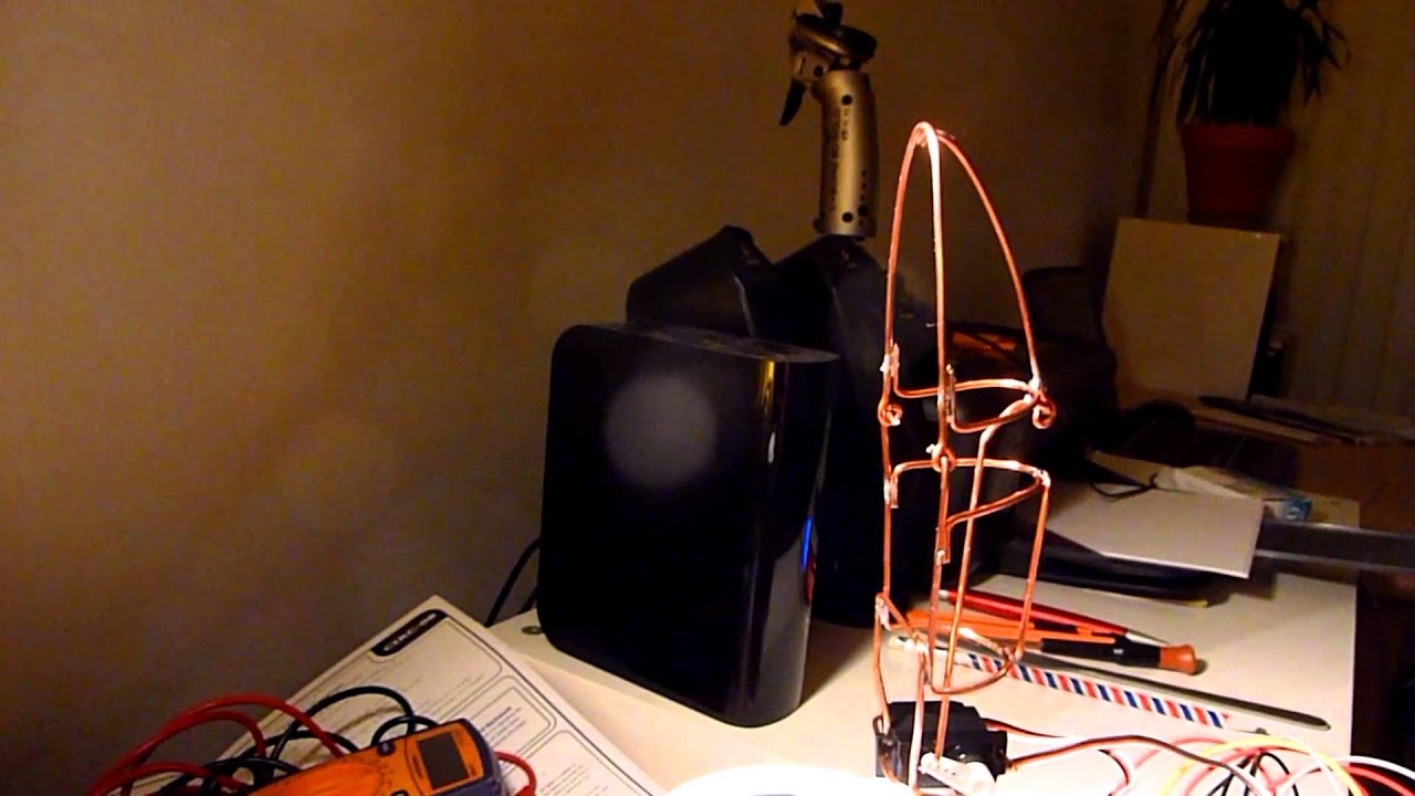 arduino powered animated rabbit ear from soldered copper wire - YouTube