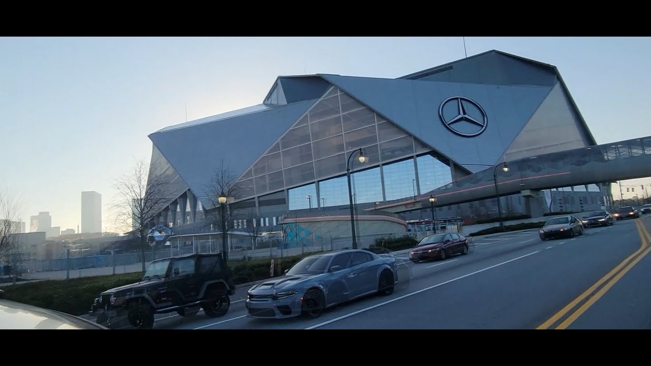 Mercedes Benz Stadium Atlanta Ga. And DownTown - YouTube