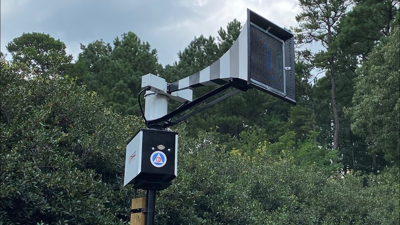 1962 Federal Sign & Signal Thunderbolt 1003 - Attack & Fire Signals ...