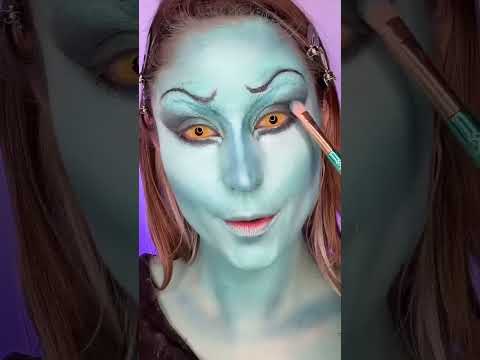 Hades 🔥 @destripandolahistoria