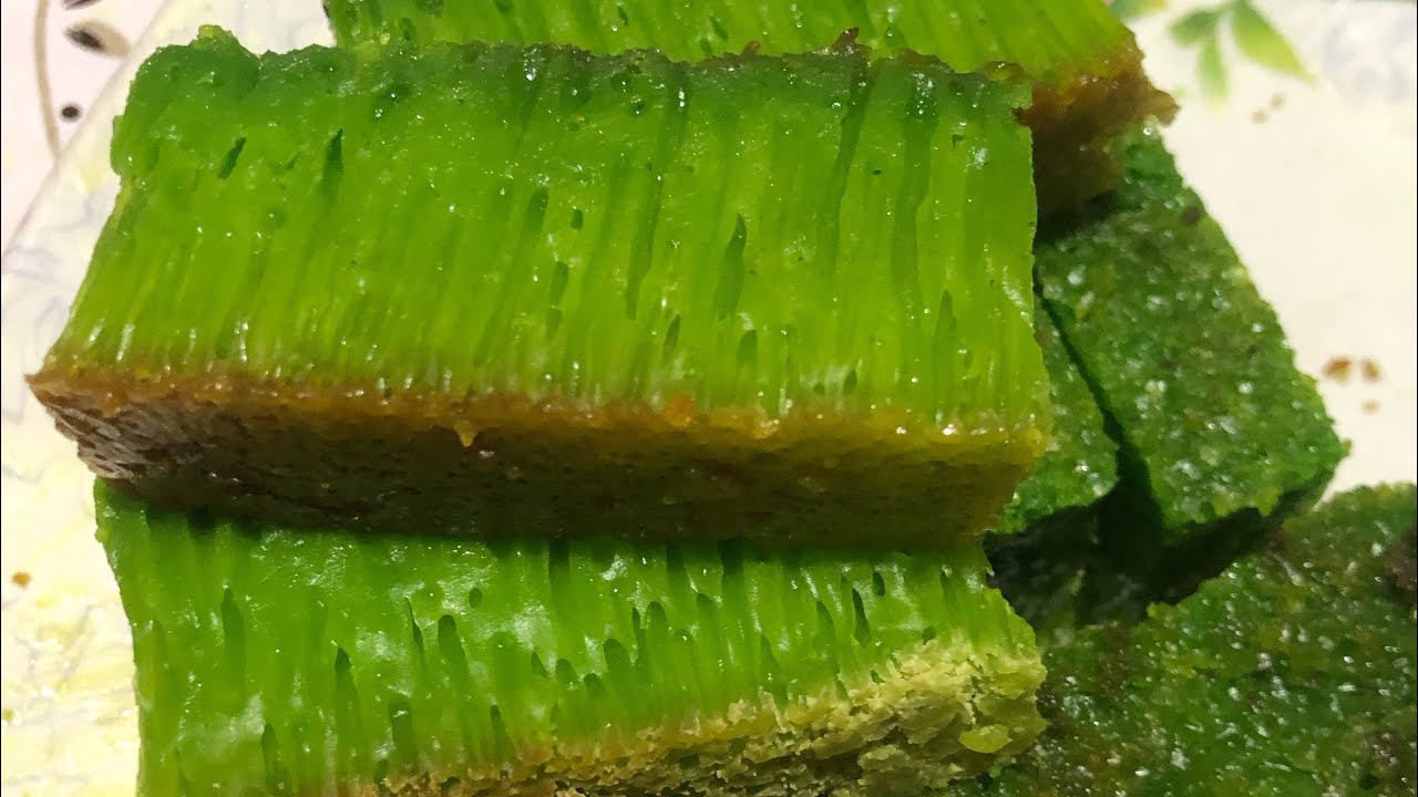 Membuat kue bika Ambon khas medan. - YouTube