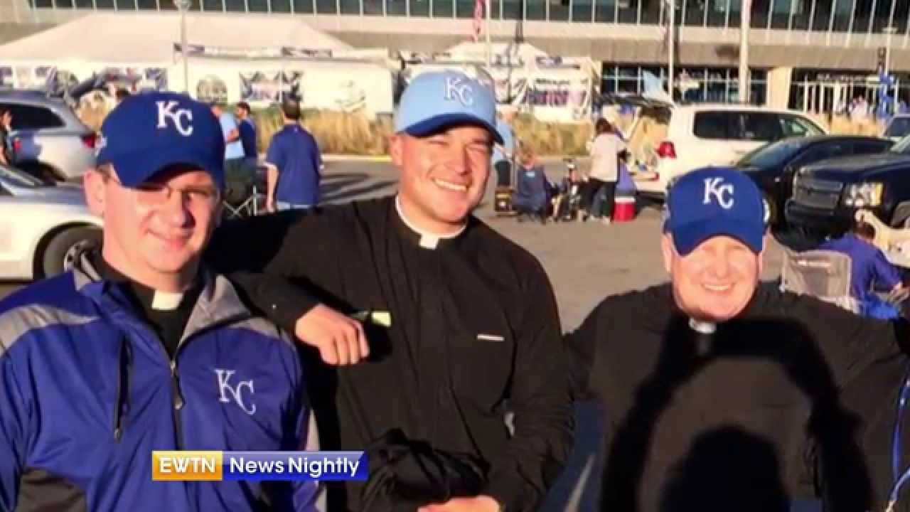 The Chaplain Behind the World Series Champions - YouTube