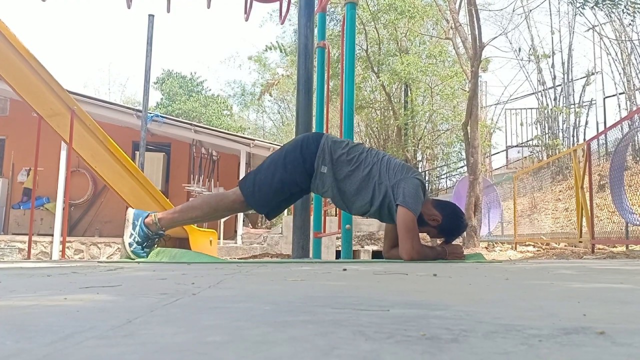 Plank side to side Rocking - YouTube