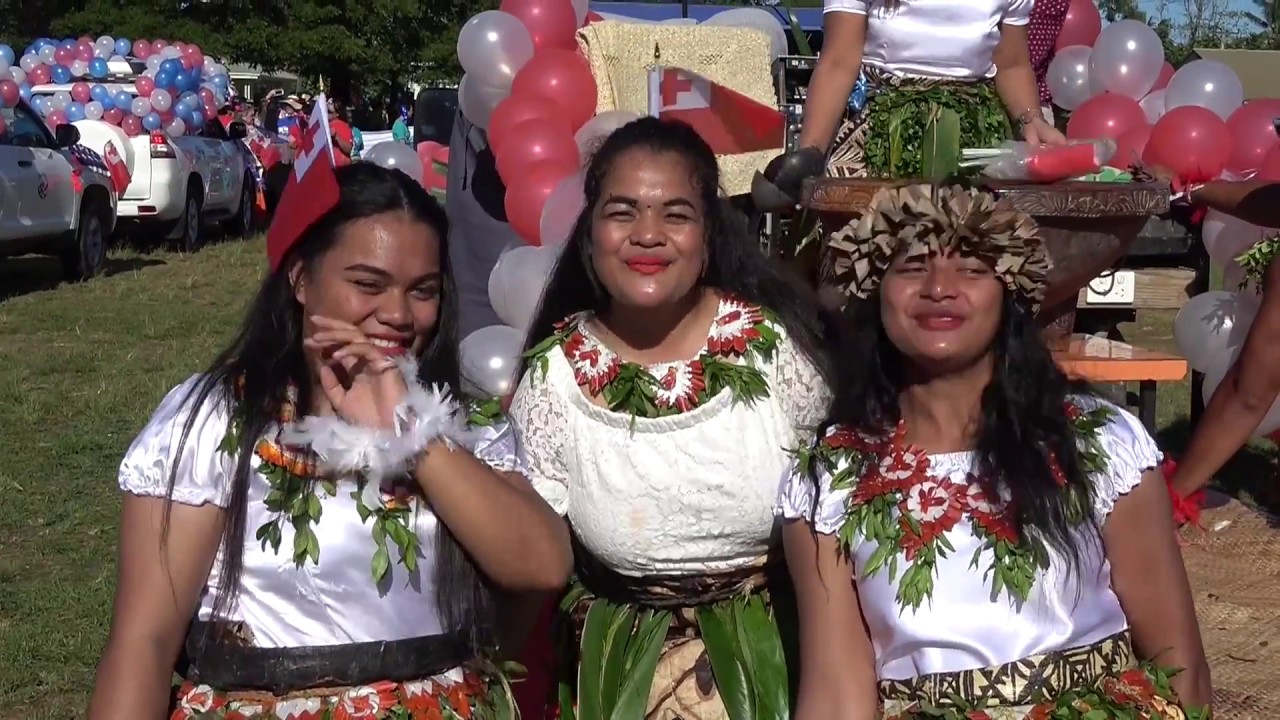 Tonga Masani! Heilala Festival Float & Miss Heilala Welcome - YouTube