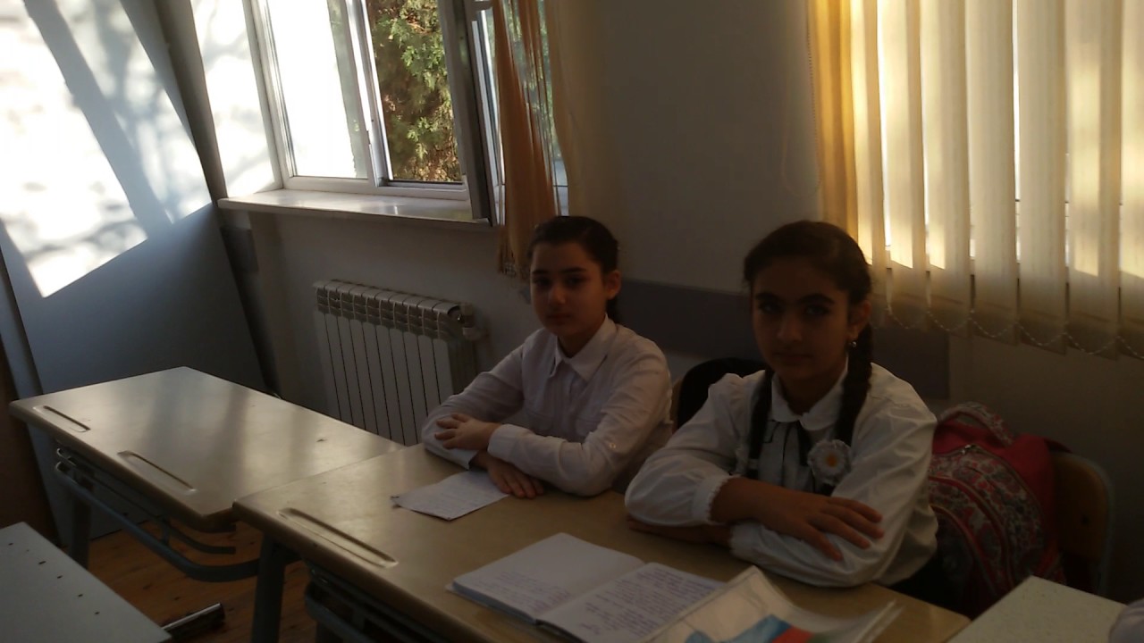 "Bayraq"gunune hesr olunmuw dersin 2ci parcasi.(3sayli mekteb.Rustem ...