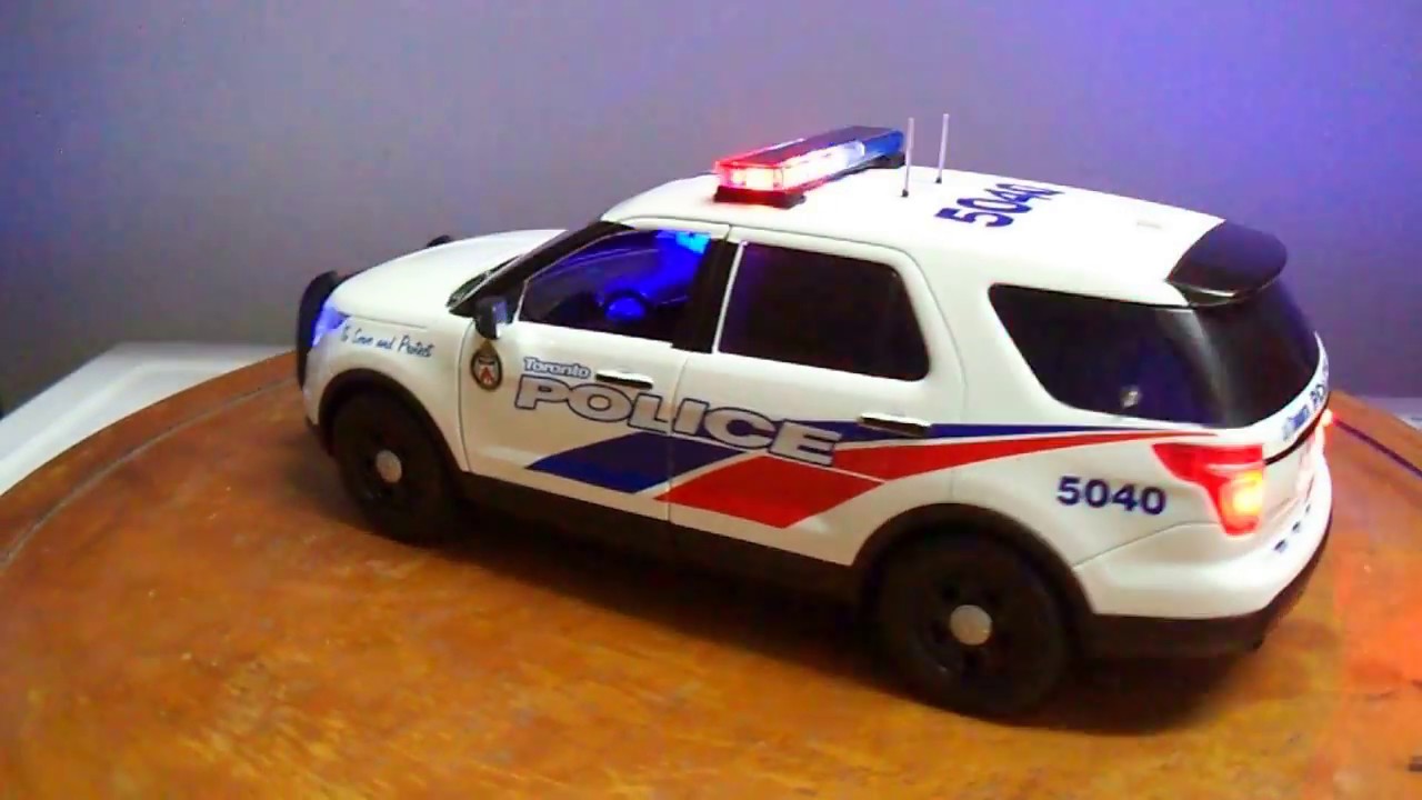 1/18 Toronto POLICE Police Interceptor Ford Explorer PI SUV Truck ...
