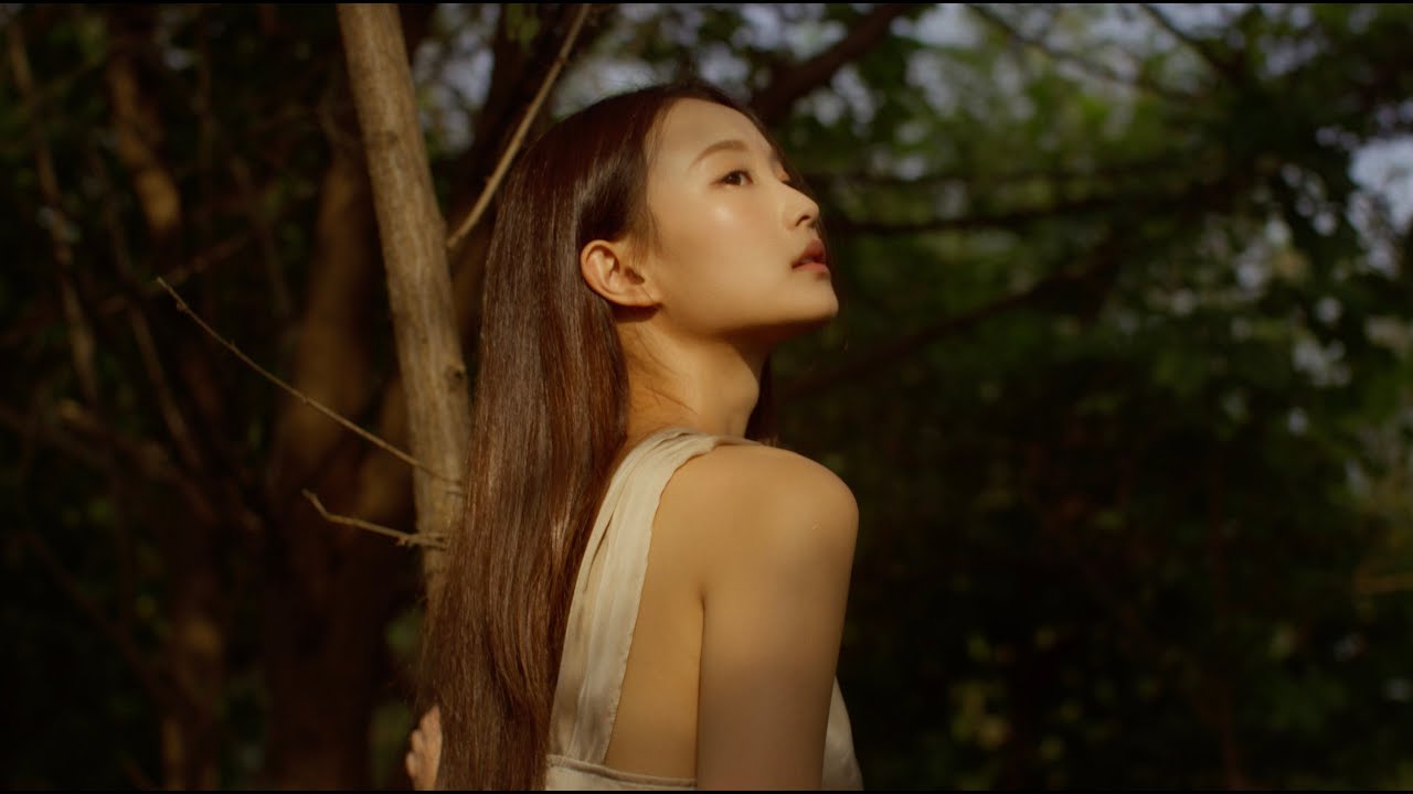 AVEC Brand Film "GOLDEN HOUR" - YouTube
