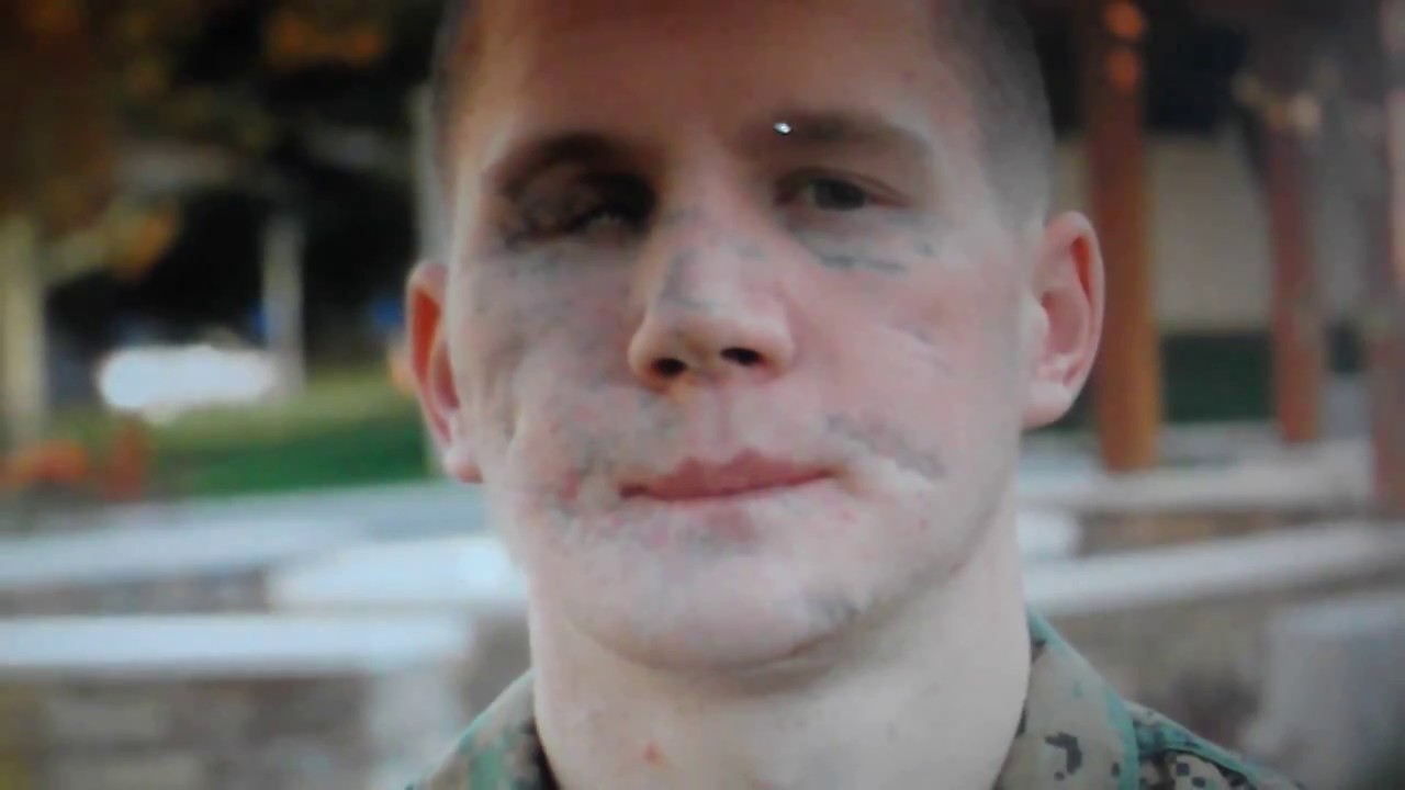 William Kyle Carpenter, Marine, takes grenade to save friend - YouTube