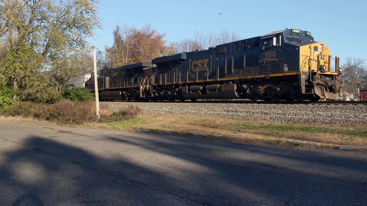 CSX Q439 from Nov 8 - YouTube