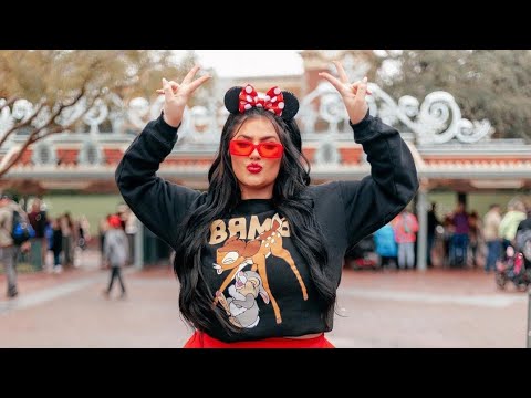 Maria Melusina 🇺🇸...💋| American Beautiful Plus Size Model 😍| Curvy Bbw ...