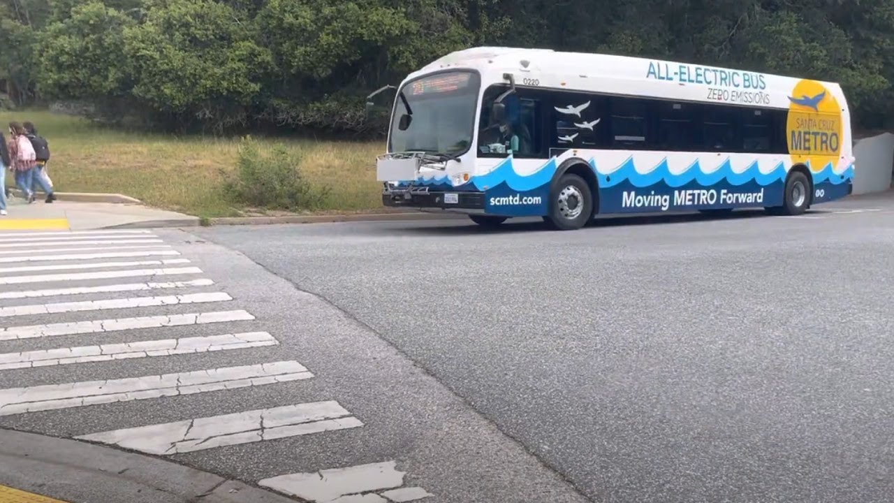 RARE SIGHT - Santa Cruz Metro electric bus on a UCSC & Westside Route ...