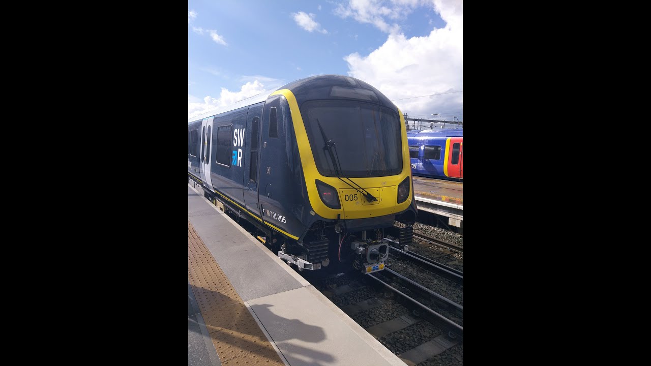 SWR's new class 701 at Reading and Basingstoke on a test run (18/08/20 ...