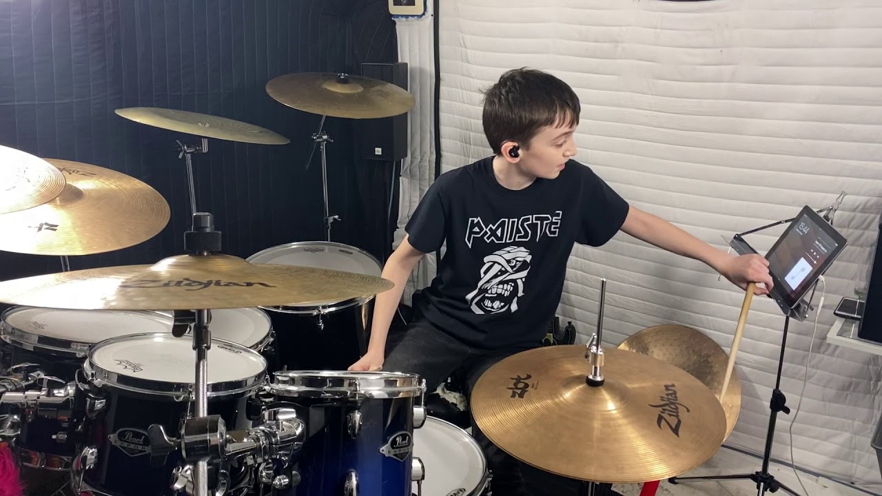 Rockschool Grade 8 Master of Puppets (Distinction) - YouTube