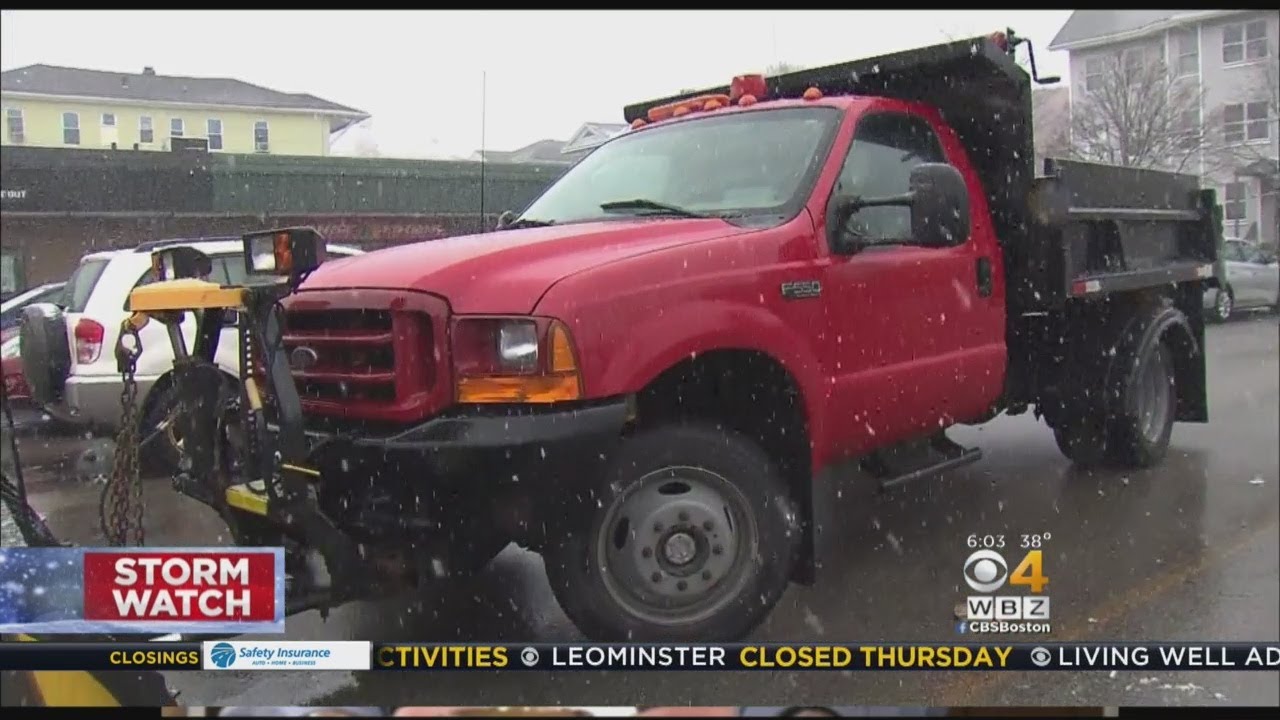 Worcester Prepares For Heavy Snow - YouTube