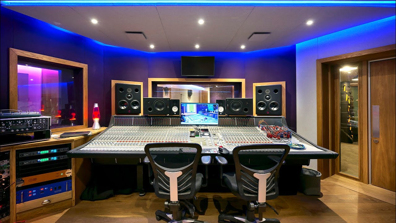 RECORDING STUDIO TOUR - Are Friends Electric Studios - NEW underground ...