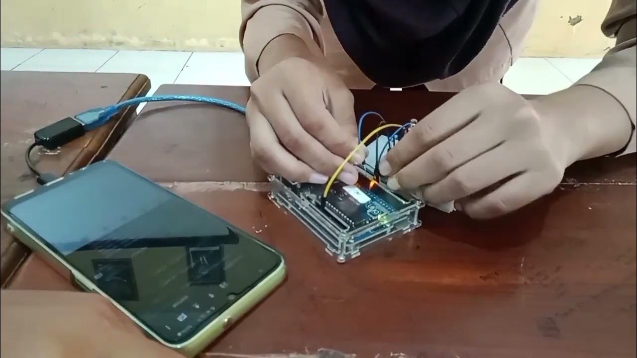 Tugas (Membuat LED RJB Arduino) - YouTube