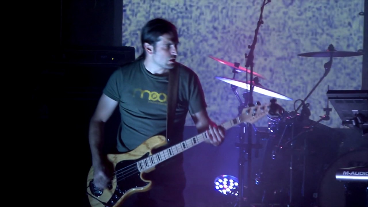mind.in.a.box. live 101010. fullshow. - YouTube