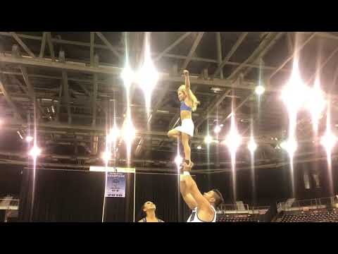 Houstyn Rose Halftime Routine - YouTube