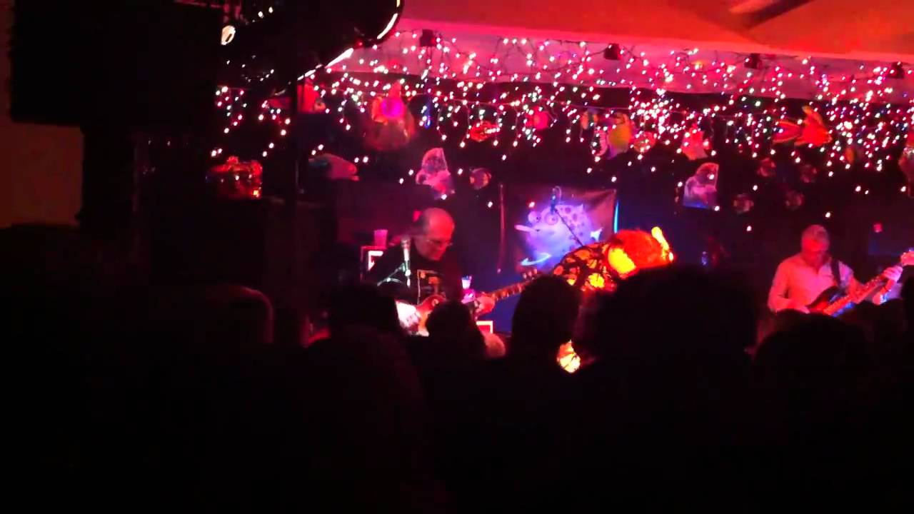 The Radiators - Spanish Moon- Palombaro Club 12-30-10 - YouTube