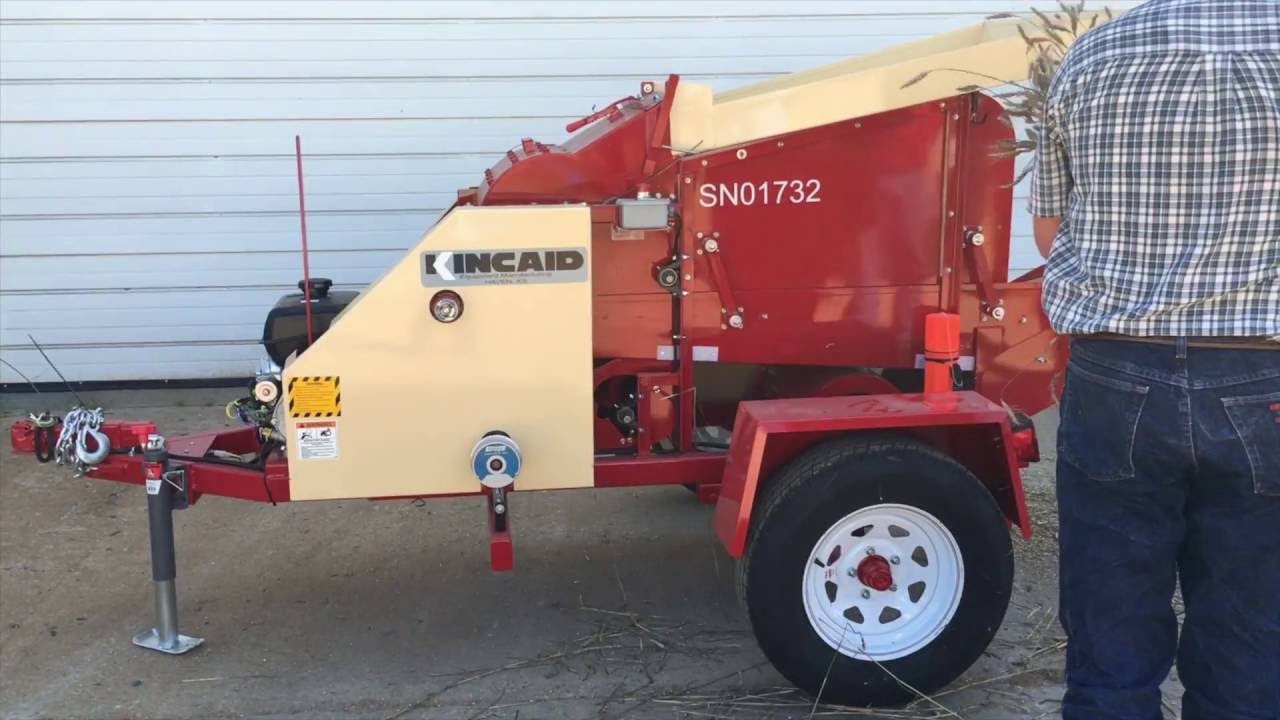 Kincaid Equipment - Bundle Thresher - YouTube