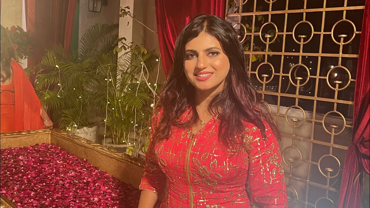 Meet kaur live in delhi || live show || Jugni || sufi song - YouTube