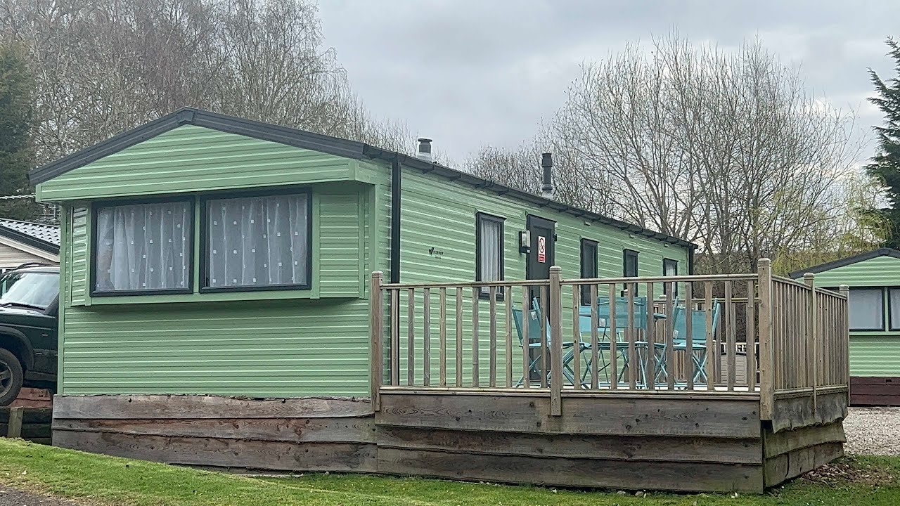 Beech Hedge caravan park Perth Scotland - YouTube
