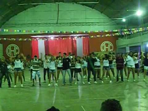 Dança Descolados(as) do Nadir