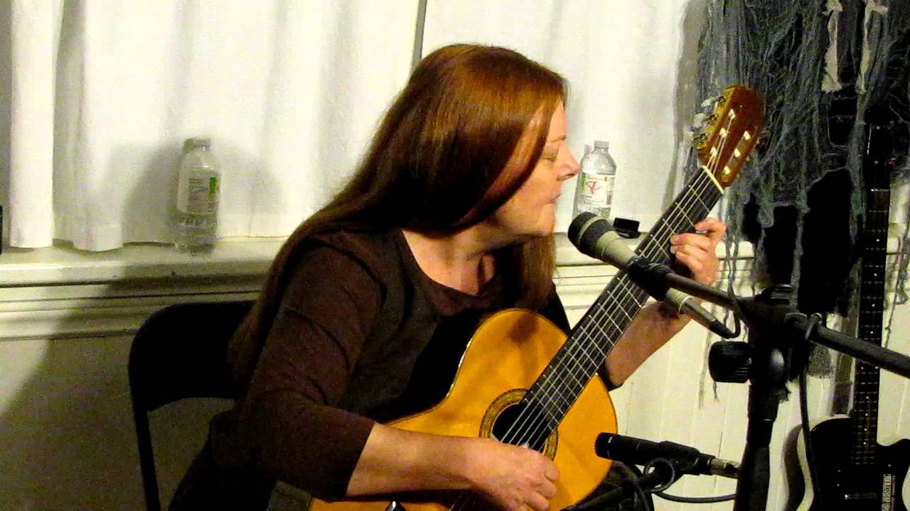 Margo Carruthers at the Rose and Kettle singing Cruel Mother - YouTube