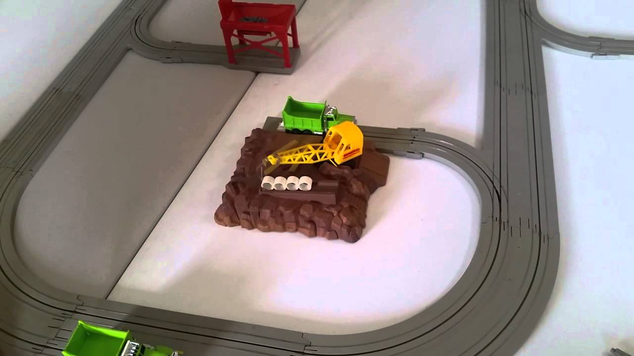 Tyco US1 Crane Pipe Loader - YouTube