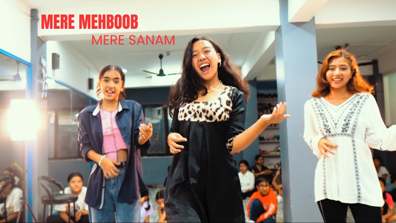 Mere Mehboob Mere Sanam | Cartoonz Crew Jr | Studio Version - YouTube