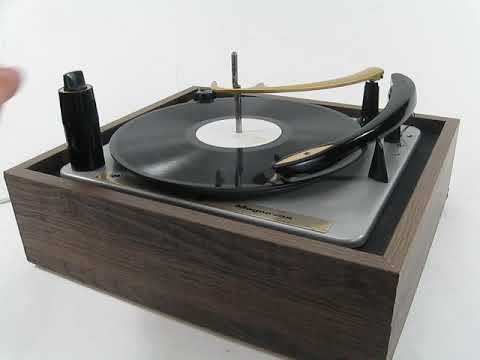 Magnavox Collaro S-600 Micromatic Record Changer - YouTube