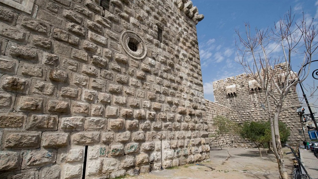 Damascus Castle - قلعة دمشق - YouTube