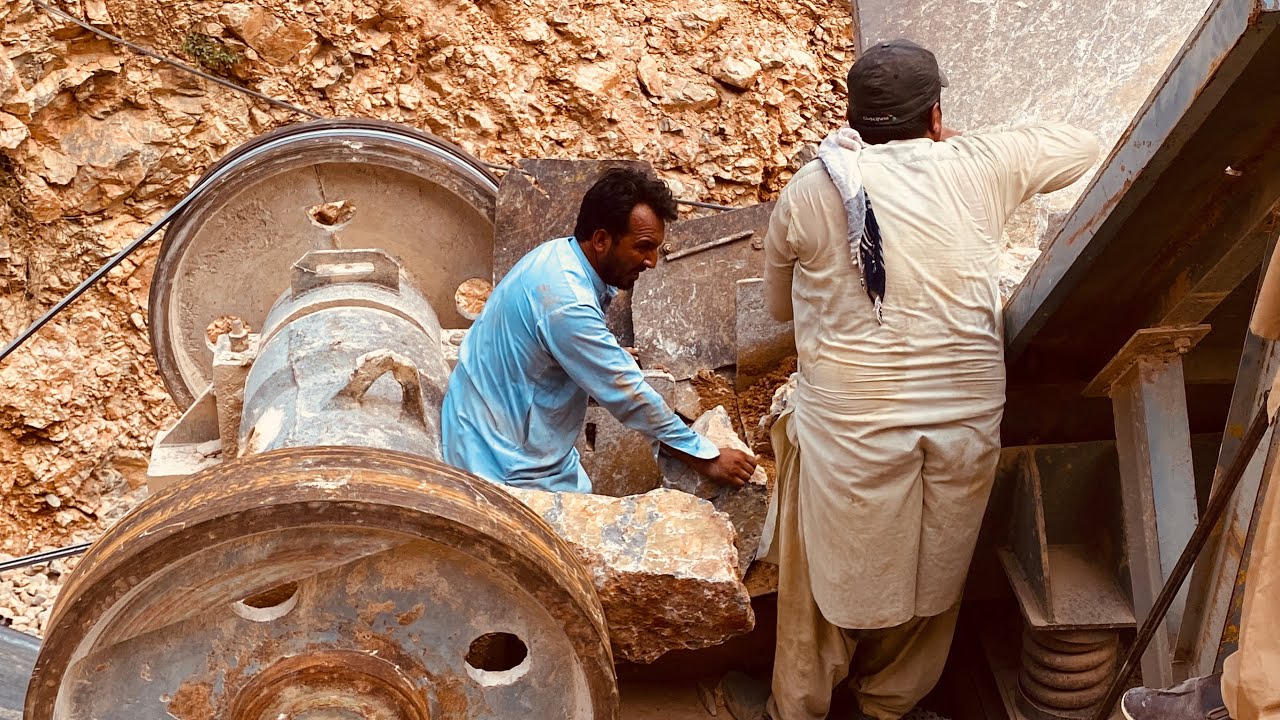 Stone Crusher Machine: A Day in the Life of a Crusher Operator #ig247 ...