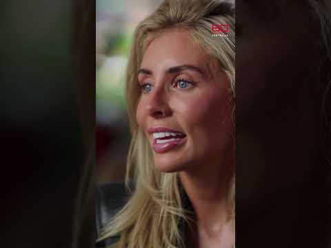 Bonnie Blue on her \