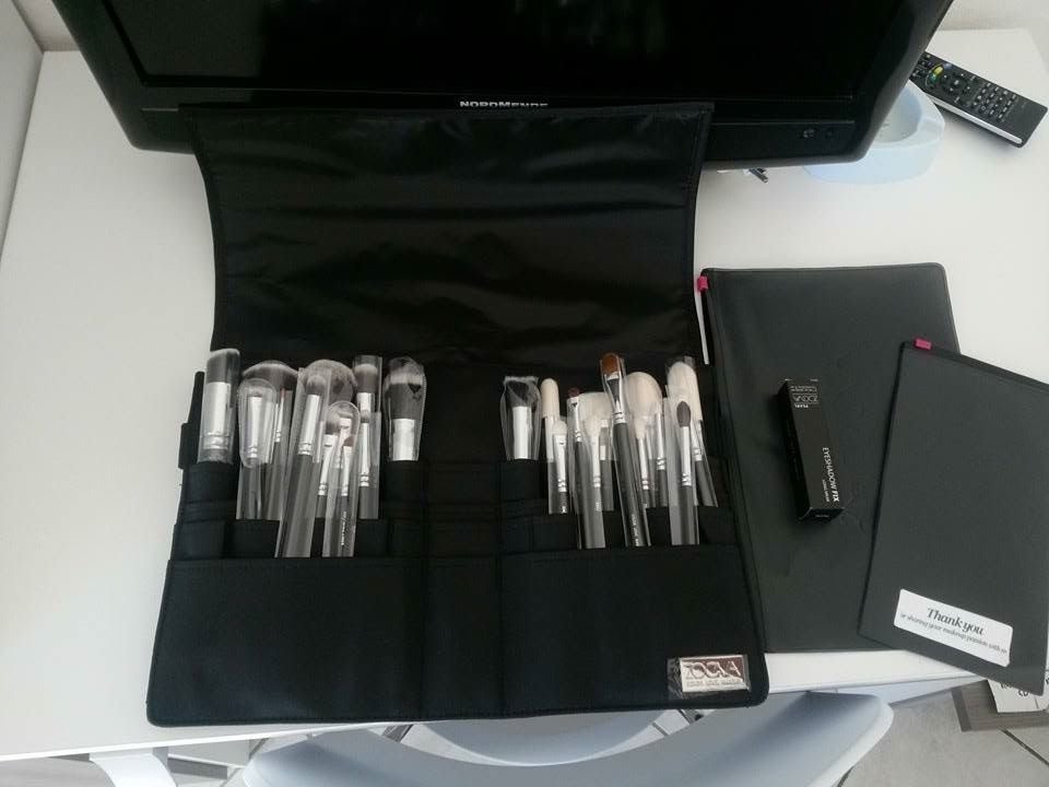 Makeup Artist Belt Uk Saubhaya Makeup