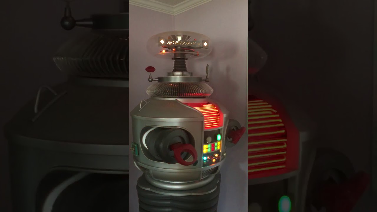 Lost in space B9 full size robot replica(6) - YouTube