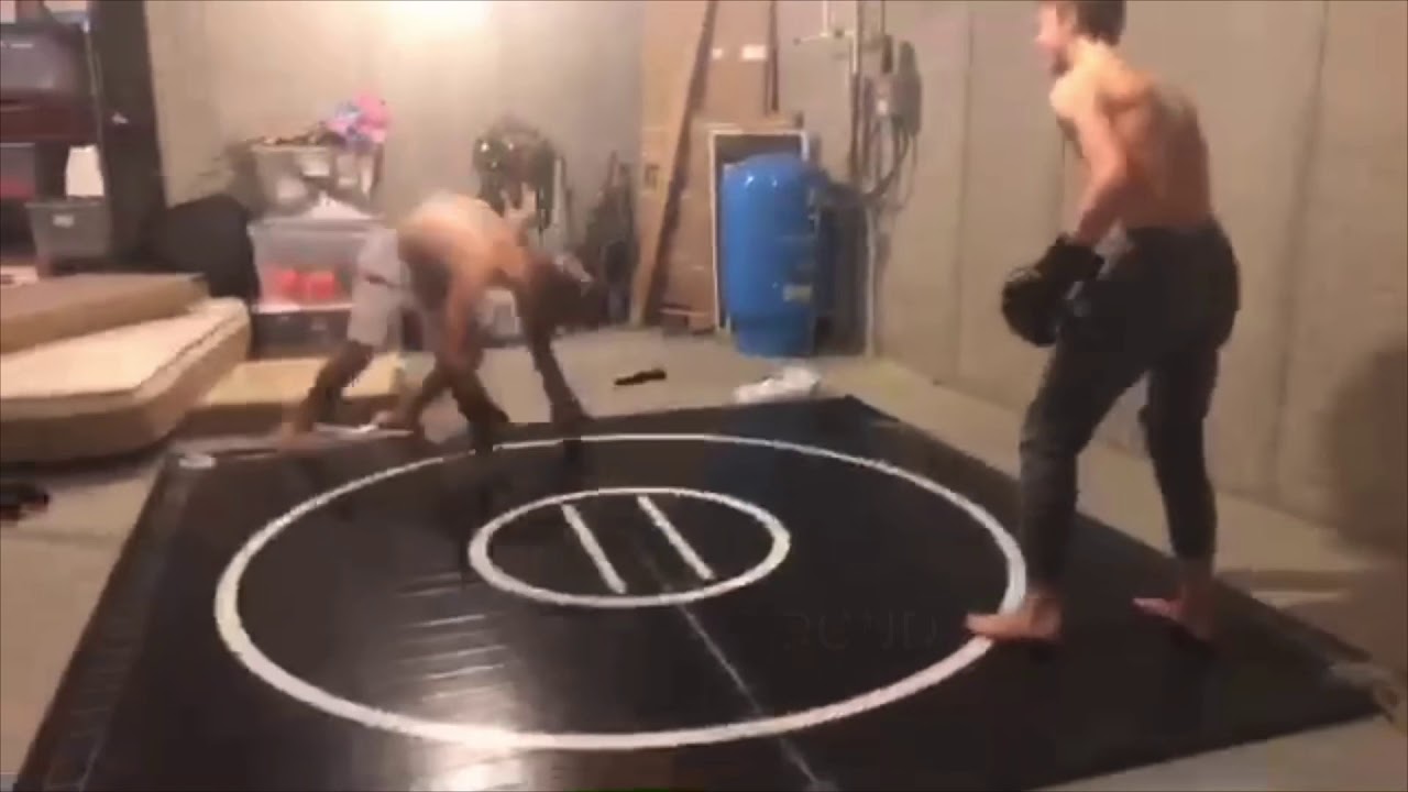 Keegan about kills Chase in first boxing match - YouTube