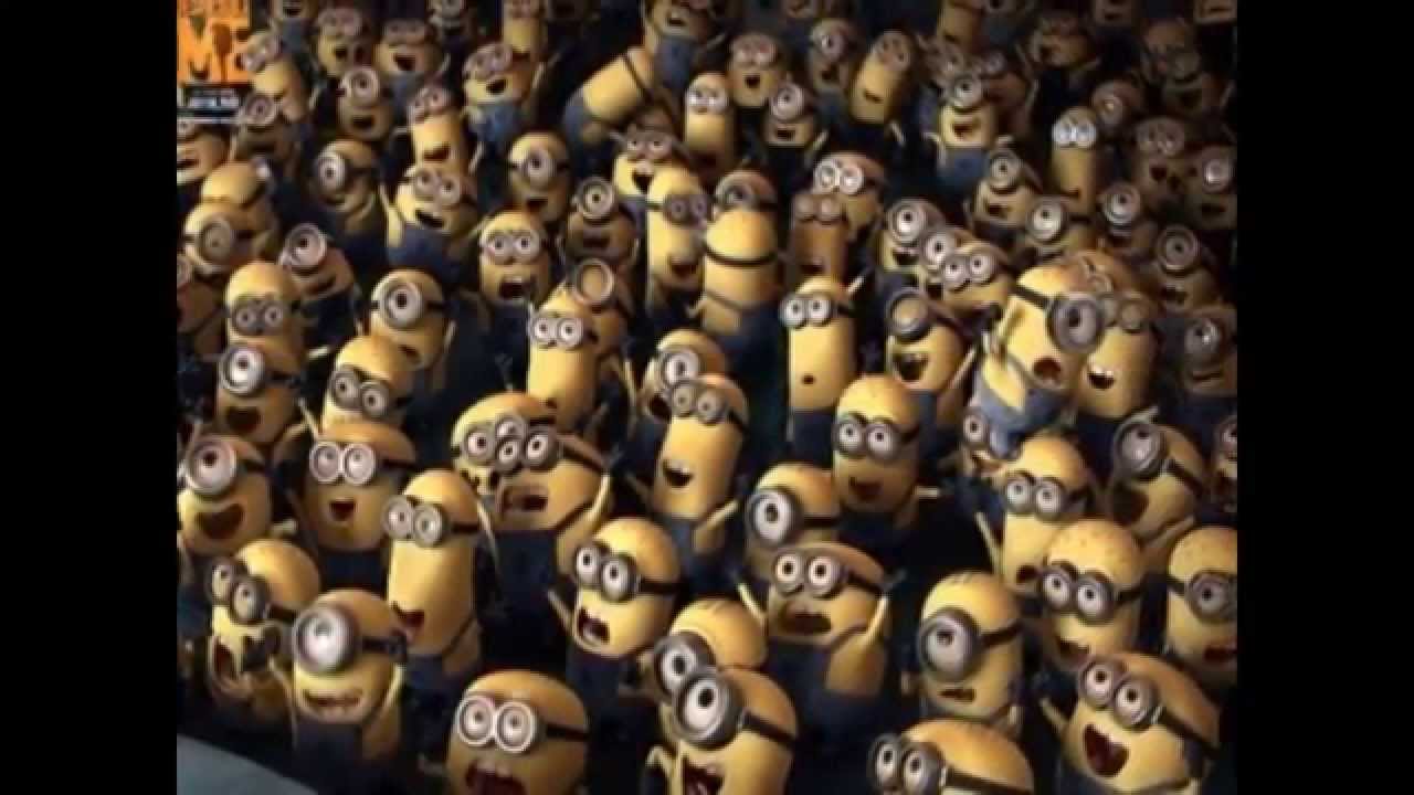 Minions se besan - YouTube