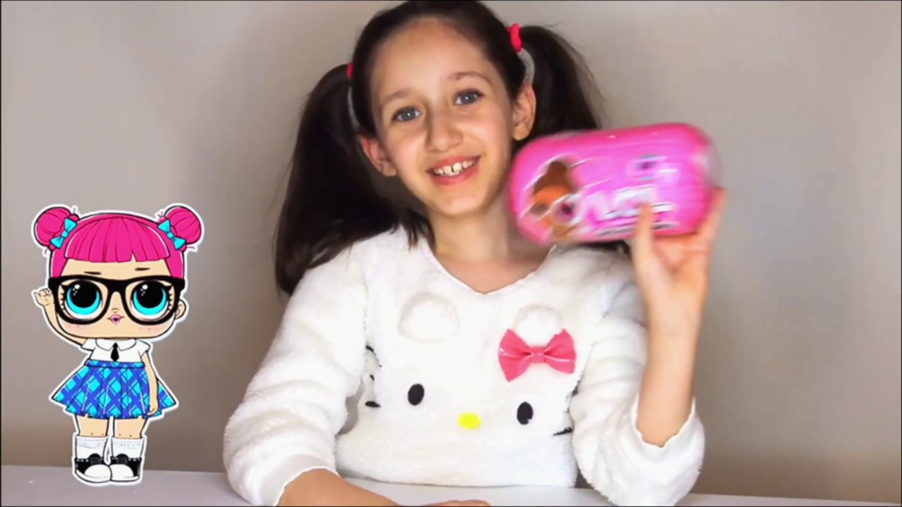 L.O.L Toy Sarah Unboxing Large - YouTube