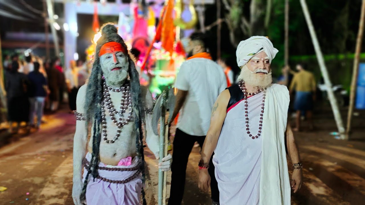 Mosaru kudike utsava at Attavar , ಮೊಸರು ಕುಡಿಕೆ ಉತ್ಸವ ಅತ್ತವಾರ ,ಶ್ರೀ ...