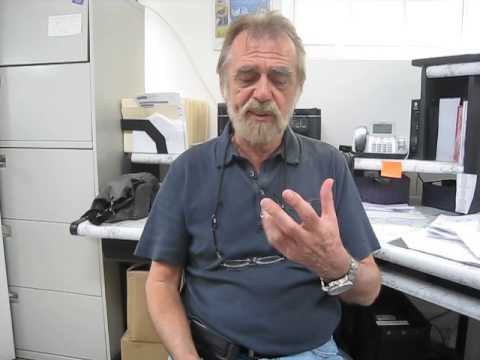 LifeShield Laser Treats Arthritis Of Hands - YouTube