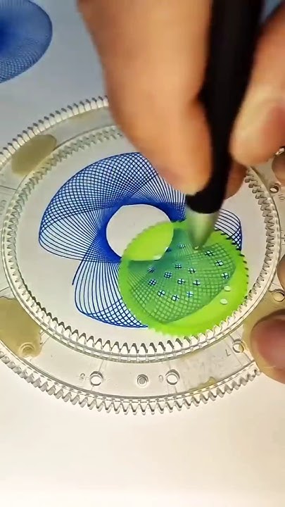 Creating a Stunning Spirograph Pattern! 🌀 #youtubeshorts #trending #shorts - YouTube