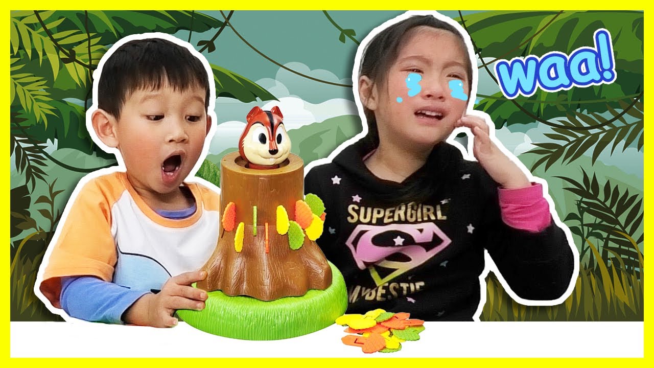 Jumping Squirrel Game! Winner Gets A Candy~! - YouTube