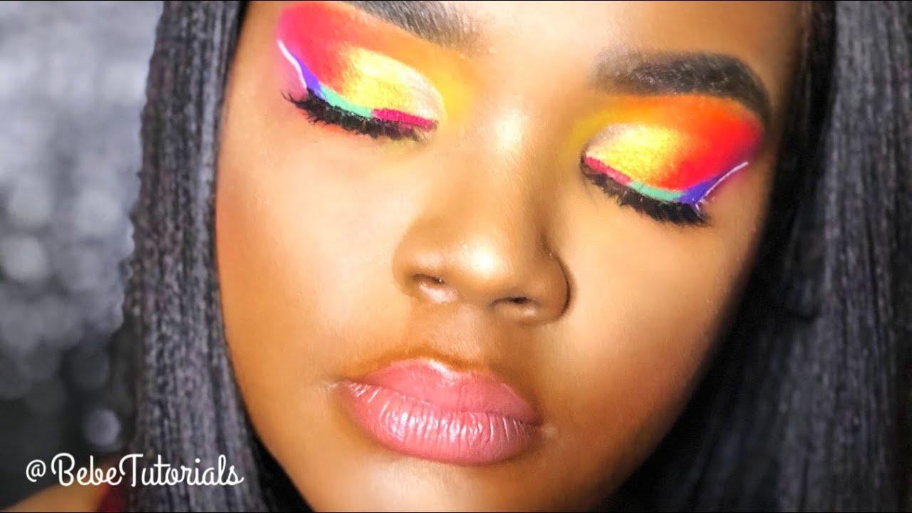 Box of Crayons Review I TheCrayonCase I Makeup - YouTube