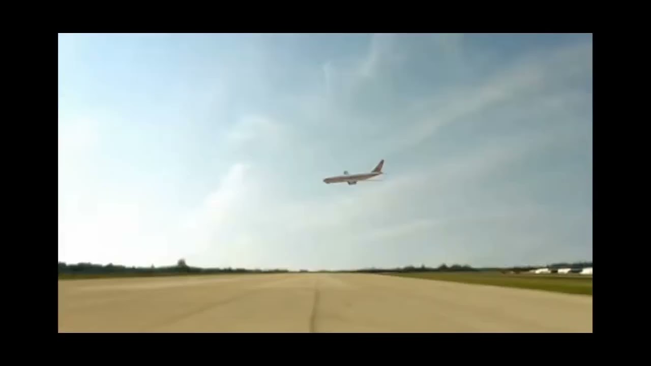 flight 143 air canada - YouTube