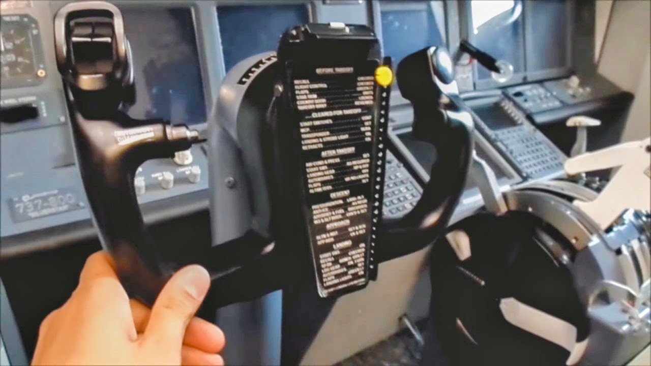 Boeing 737 YOKE ACE! - YouTube