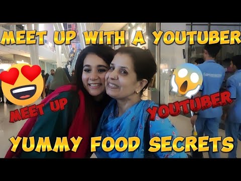 Meet Up with Yummy Food secrets 😱| Masala Family Festival | Moona ne ...