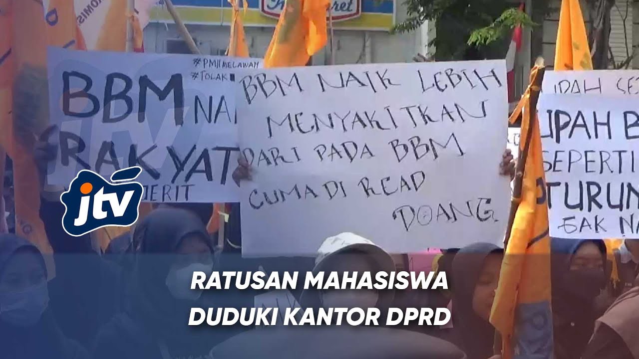 PMII DUDUKI GEDUNG DPRD LUMAJANG - YouTube